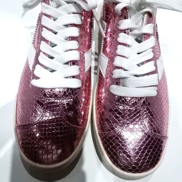Stuart Weitzman | Shoes | Stuart Weitzman Daryl Pink Metallic Snakeskin ...